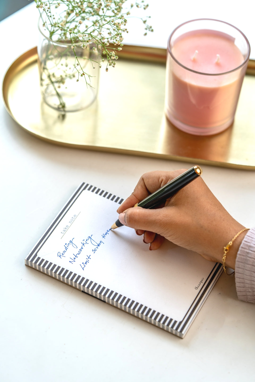 TAKE NOTE- NOTEPAD